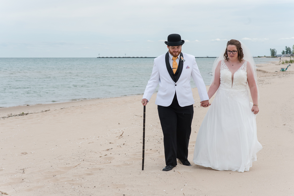 Wedding in Oscoda Michigan: Alex + Kim - Professional Family ...